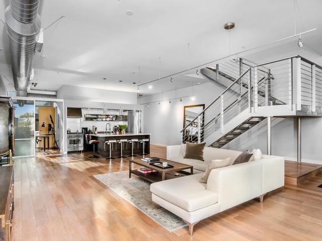 2 BR, 3 BA Apartment 4080 Glencoe Ave, Marina Del Rey, CA 90292