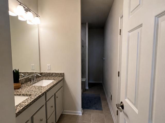 2 BR, 3 BA Apartment 5 Sadie Circle, Unit 5105, Union, NJ 07083