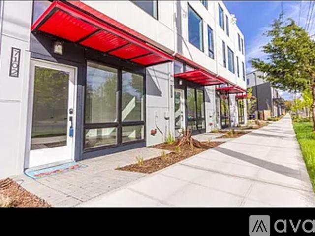 2 BR, 3 BA Apartment 7108 Beacon Ave S, Unit 7108, Seattle, WA 98108