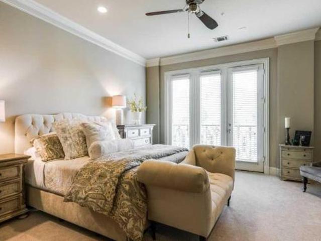 2 Br, 4 bath, Apartment 6535 Bandera Avenue, 1e