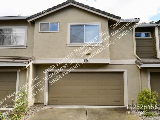 2 Br, 4 bath, Condo 7440 Oxford Cir