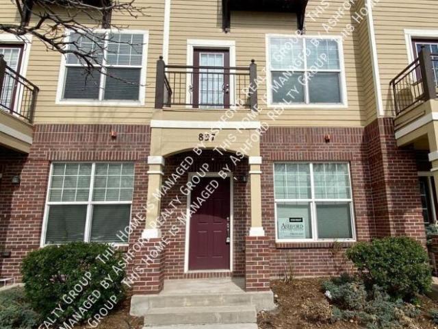 2 Br, 4 bath, Single Family 837 S Weber St