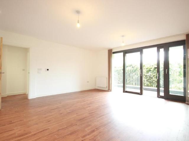 2 Bramwell Way, Pontoon Dock, London E16, 2 bed flat to rent, £2,250 pcm | PrimeLocation