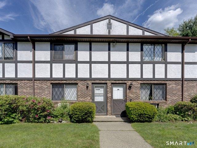 2 Branch Rd Apt 2C, Thomaston, CT 06787