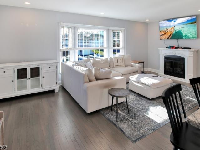 2 Brandywyne Dr