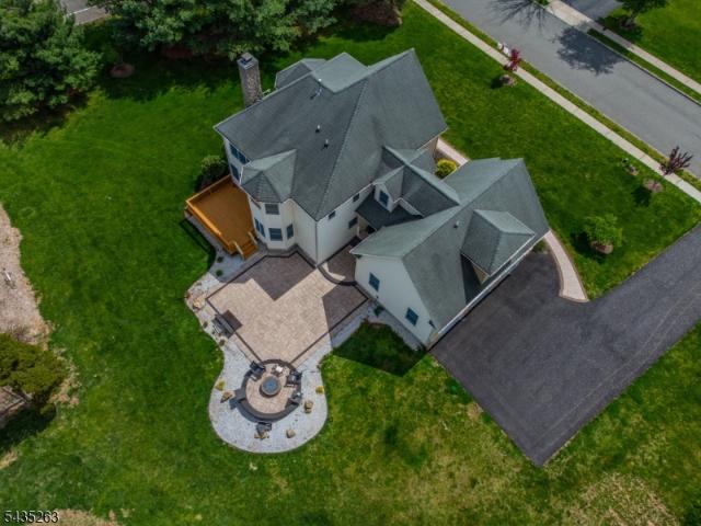 2 Brenner Ct