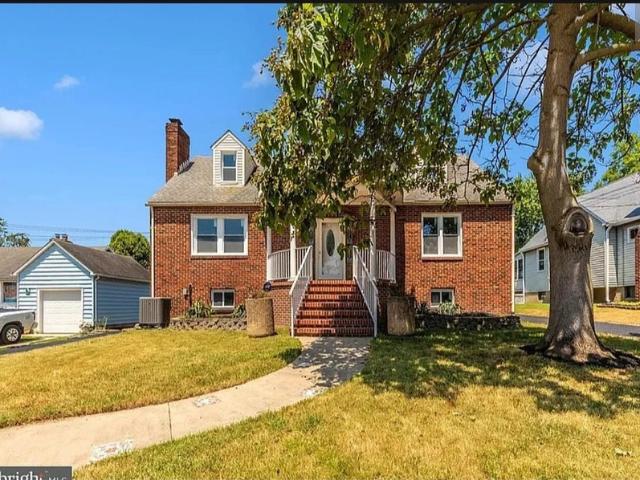 2 BRs 1 bath for rent in Dundalk