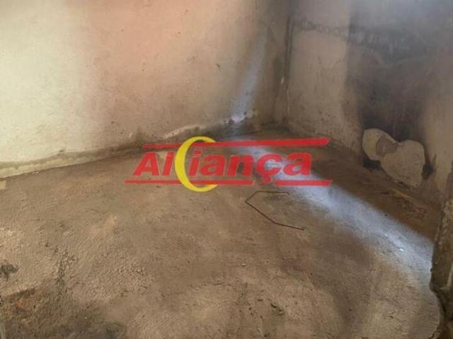2 CASA EM CONSTRUÇÃO NO JARDIM SANTA MENA