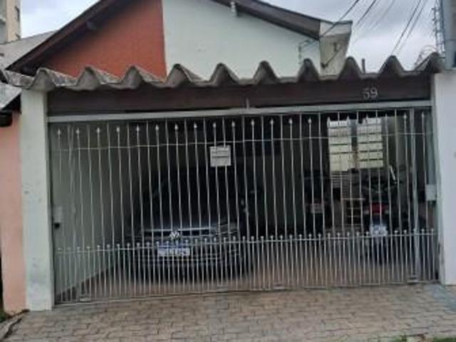2 casas no mesmo quintal a venda com vaga
