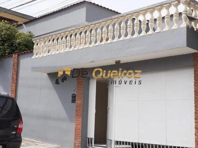 2 CASAS NO MESMO TERRENO PRÓXIMAS AO TERMINAL VARGINHA !