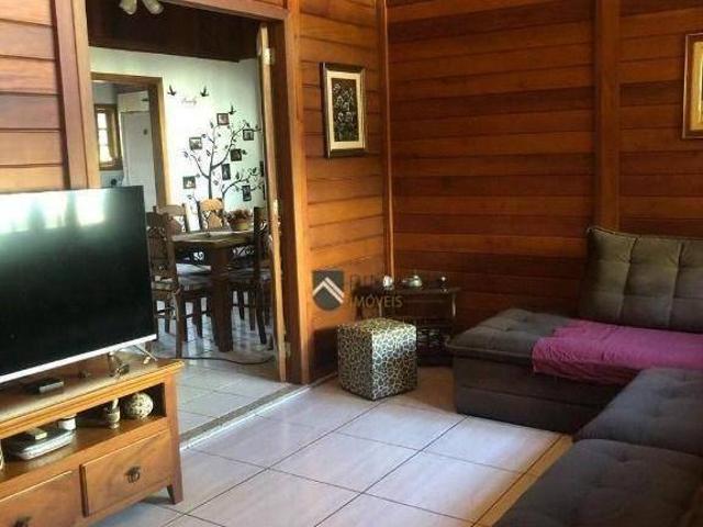 2 Casas no Condomínio São Joaquim em Vinhedo | Terreno Plano com Piscina e Pomar!