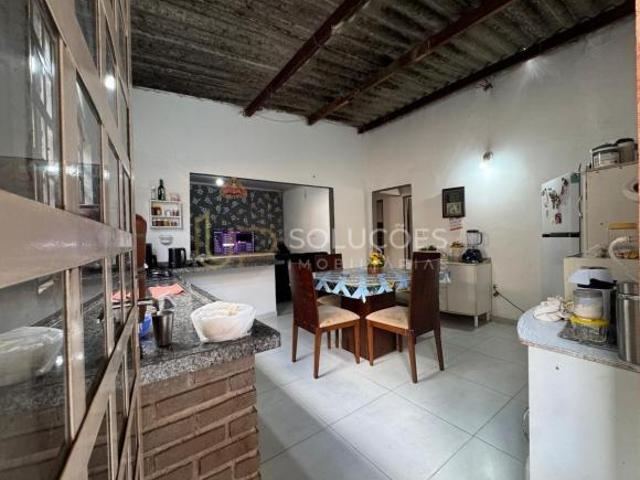 2 Casas no Lote | 5 Quartos | Entradas Independentes | Terreno 300m² | Condomínio San Sebastian – Ar