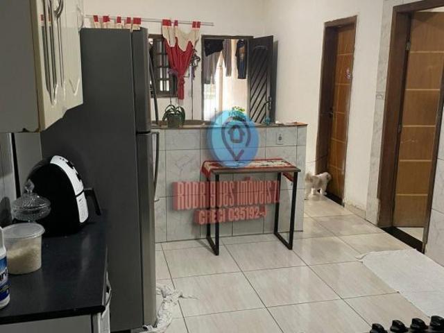 2 casas com salão comercial á venda, 180M² em Vila Andrea por R$ 280.000. I.