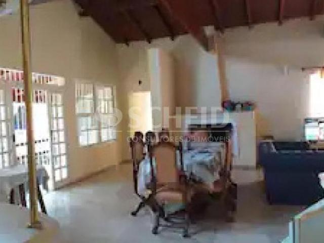 2 CASAS DE CAMPO INDIVIDUALIZADA COM 497M2 A.C. EM TERRENO COM 2.300M2