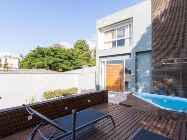 2 Casas individuais no mesmo terreno