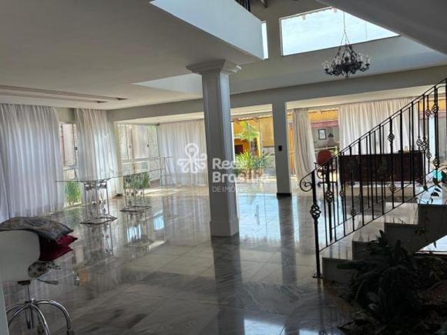 2 CASAS SMPW QUADRA 20 6 QUARTOS PARK WAY NAO ACEITA FINANCIAMENTO NEM FGTS