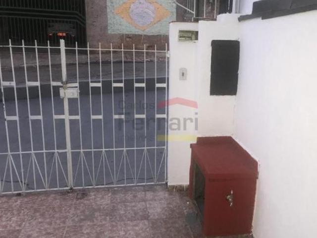 2 CASAS TÉRREAS COM 2 DORMITÓRIOS, SENDO 1 SUÍTE, 1 VAGA DE GARAGEM