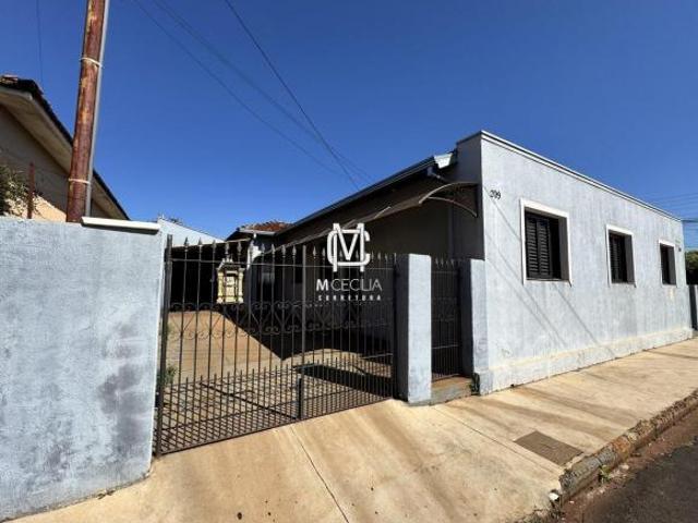 2 casas, 2 dormitórios cada, centro, Rincão/SP