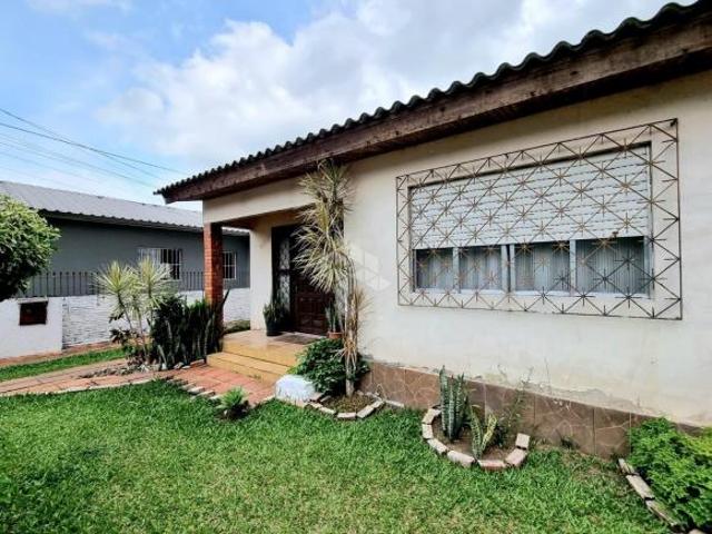 2 Casas 5 Dormitórios Bairro Rio Branco Canoas