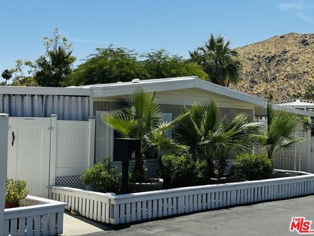 2 Carmel Dr, Palm Springs, CA 92264