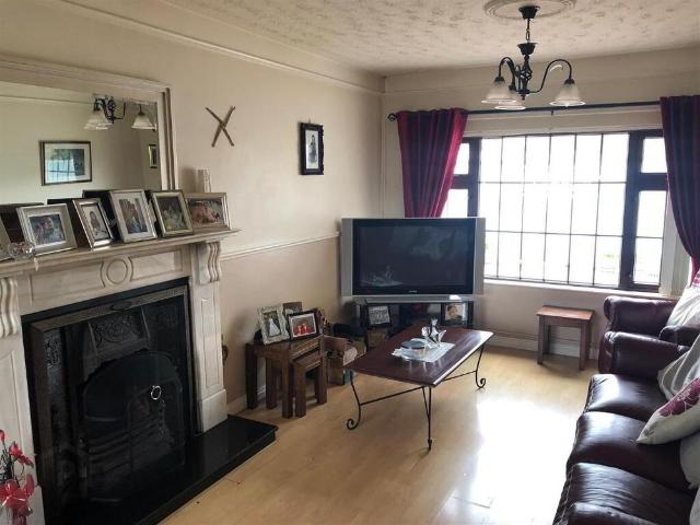 2 Carran Close, Crossmaglen, Newry, BT35 9JN