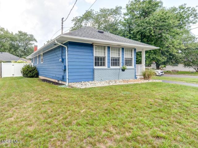 2 Catalina Court