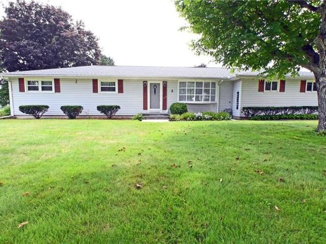 2 Cayuga Dr, Horseheads, NY 14845
