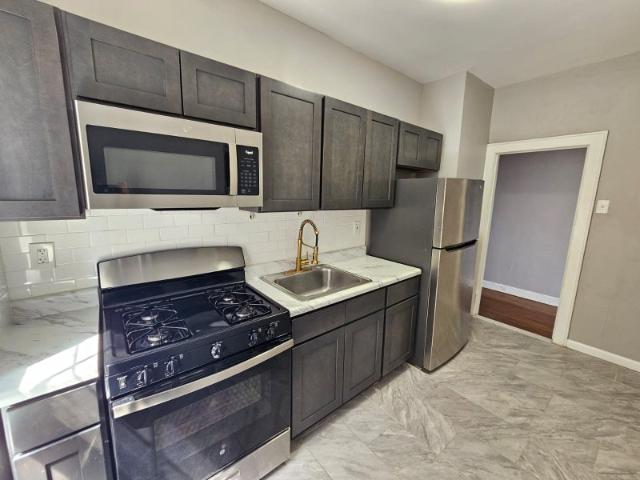 2 Chapman Place Irvington 2 Bedroom $1900 Call