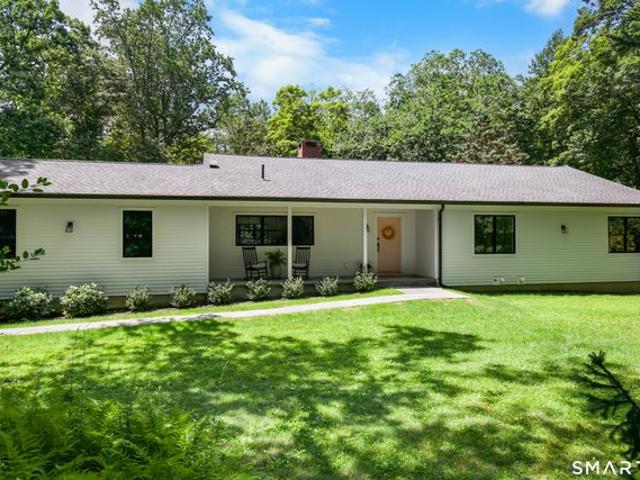 2 Charcoal Ln, Westport, CT 06880