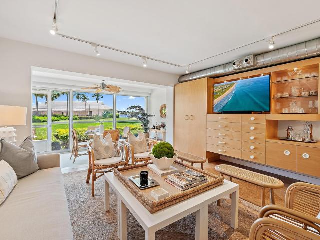 2 Church Ln, Unit 115116, North Palm Beach, FL 33408 | MLS #R11132 | Compass