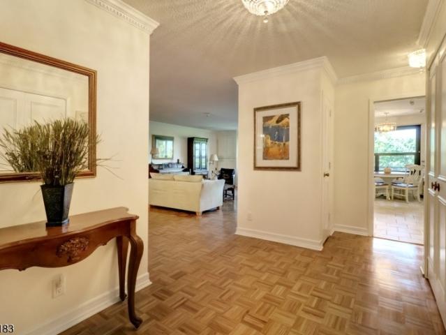 2 Claridge Dr. 1BW