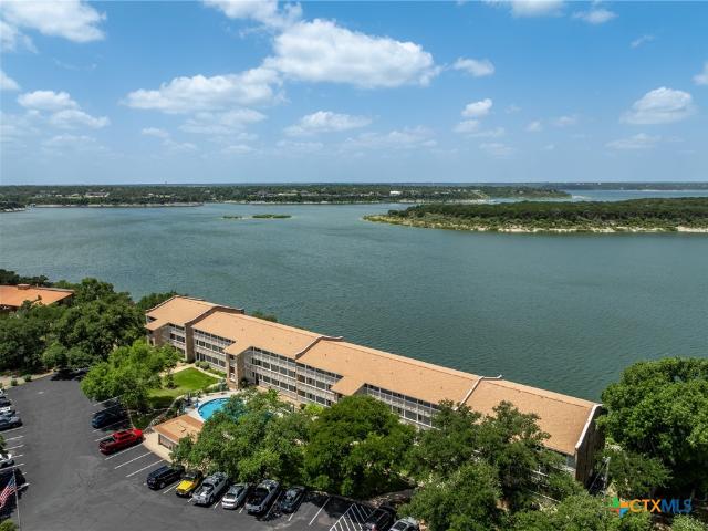 2 Cliffhouse Drive 208