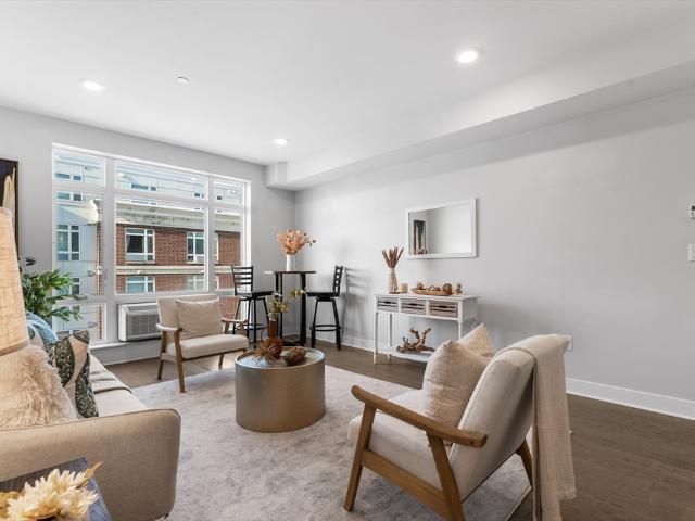 2 Cliveden St, Unit 405E, Quincy, MA 02169 | MLS #73456