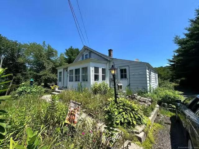 2 Collins Road, Plainfield, CT 06374 654947984