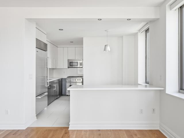 2 columbus avenue 15a