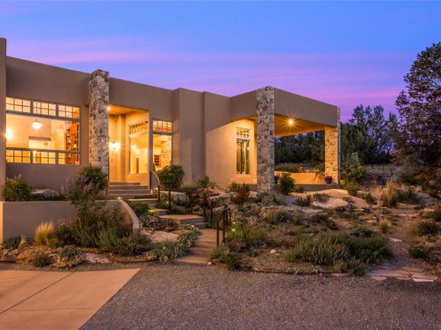 2 Concha Court