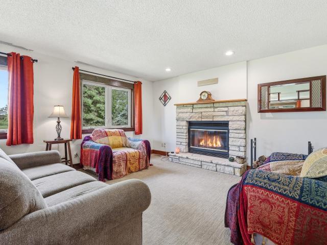 2 Concord Court