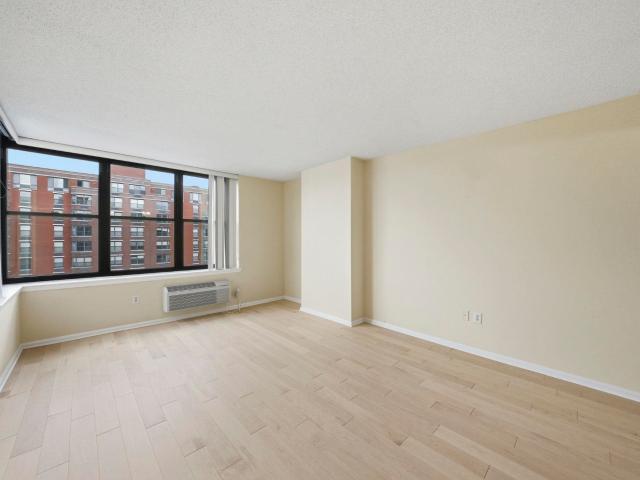 2 Constitution Ct, Unit 1008, Hoboken, NJ 07030 | MLS #260009