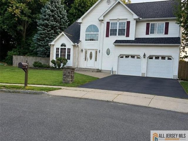 2 Continental Ct, South River, NJ 08882
