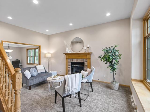 2 Cranbrook Circle