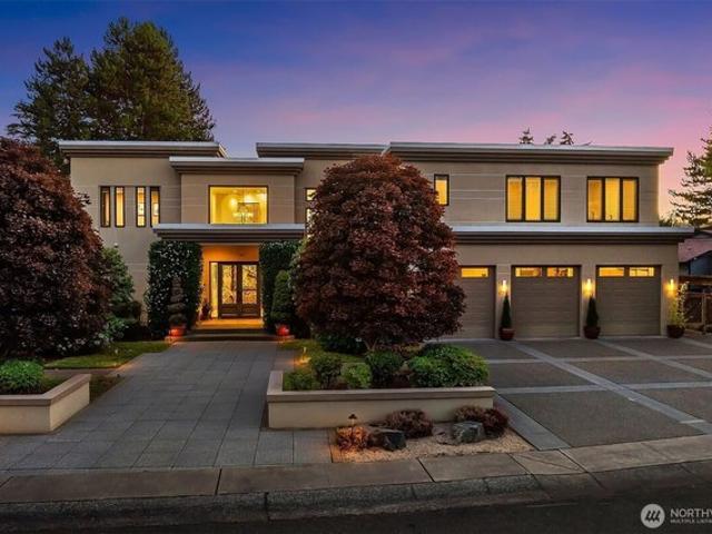 2 Crescent Ky SE, Bellevue, WA 98006