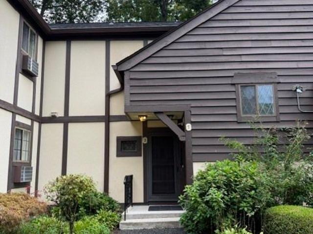 2 Derby Court, Brookfield, US, CT