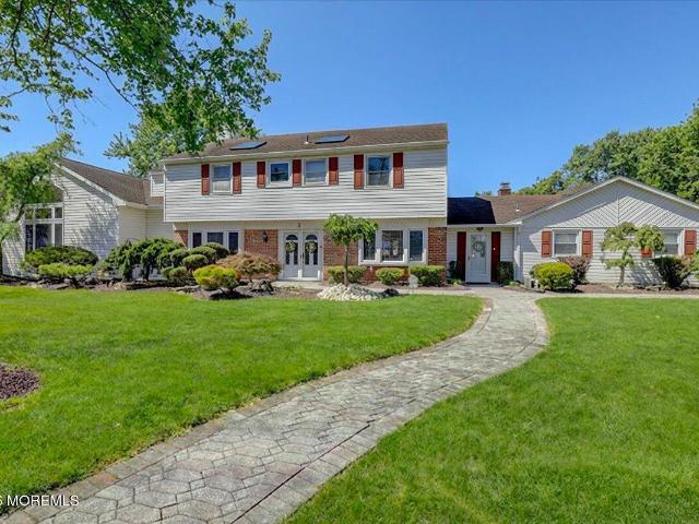 2 Dickson Rd, Marlboro, NJ 07746 | MLS #22610 | Compass