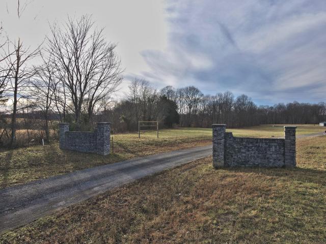 2 Dockery Road