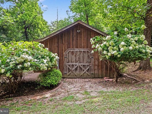 2 Dogwood Drive