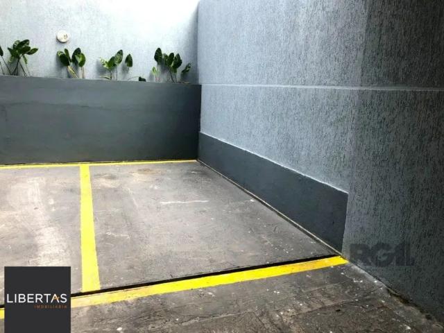 2 dorm. Com 1 suíte, churrasqueira e vaga de garagem!