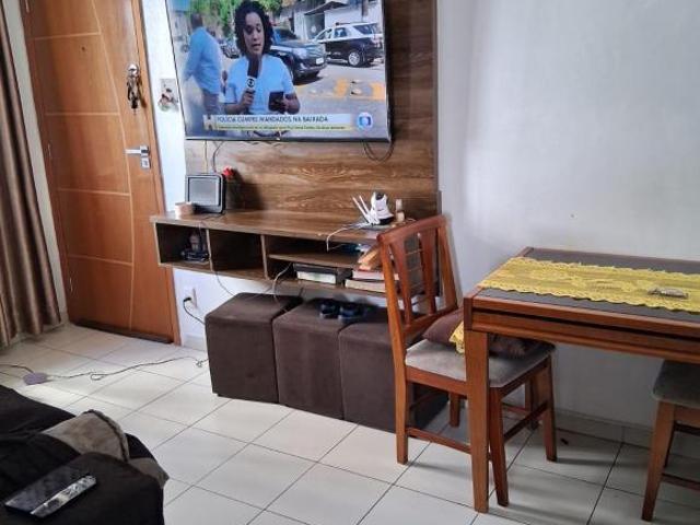 2 Dorm no Gonzaguinha, condomínio baixo