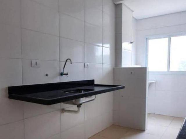 2 Dorm, sacada em prédio Novo com Lazer em São Vicente