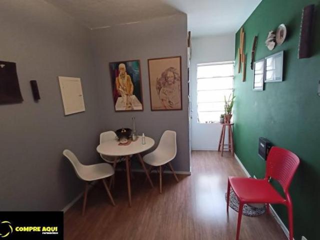 2 Dormitório| Reformado| 50 M| Vaga de garagem| Vila Buarque| Santa Cecília