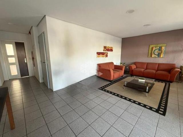 2 dormitórios com vaga e elevador